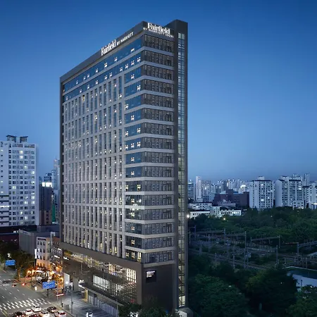 L\'ESCAPE, A LUXURY COLLECTION HOTEL, SEOUL MYEONGDONG | South Korea